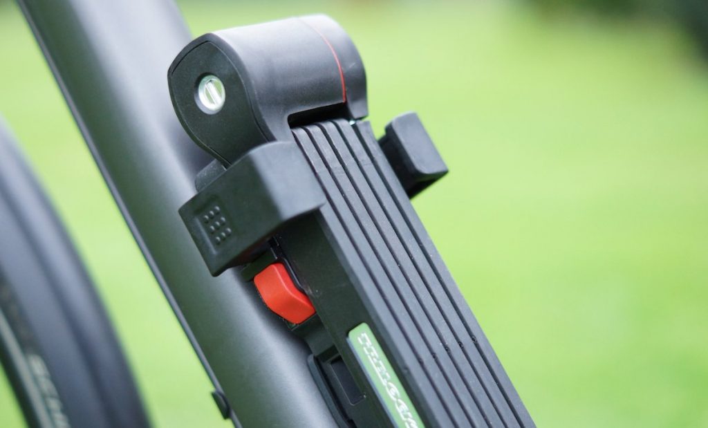 Trelock FS 480 Cops im Test - Faltschloss mit 100 cm Länge